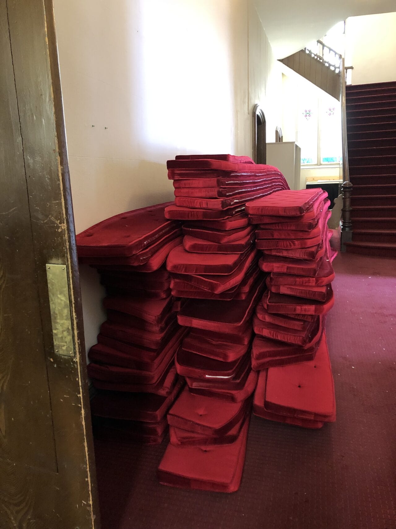 Please be Seated | Central Church Cambridge